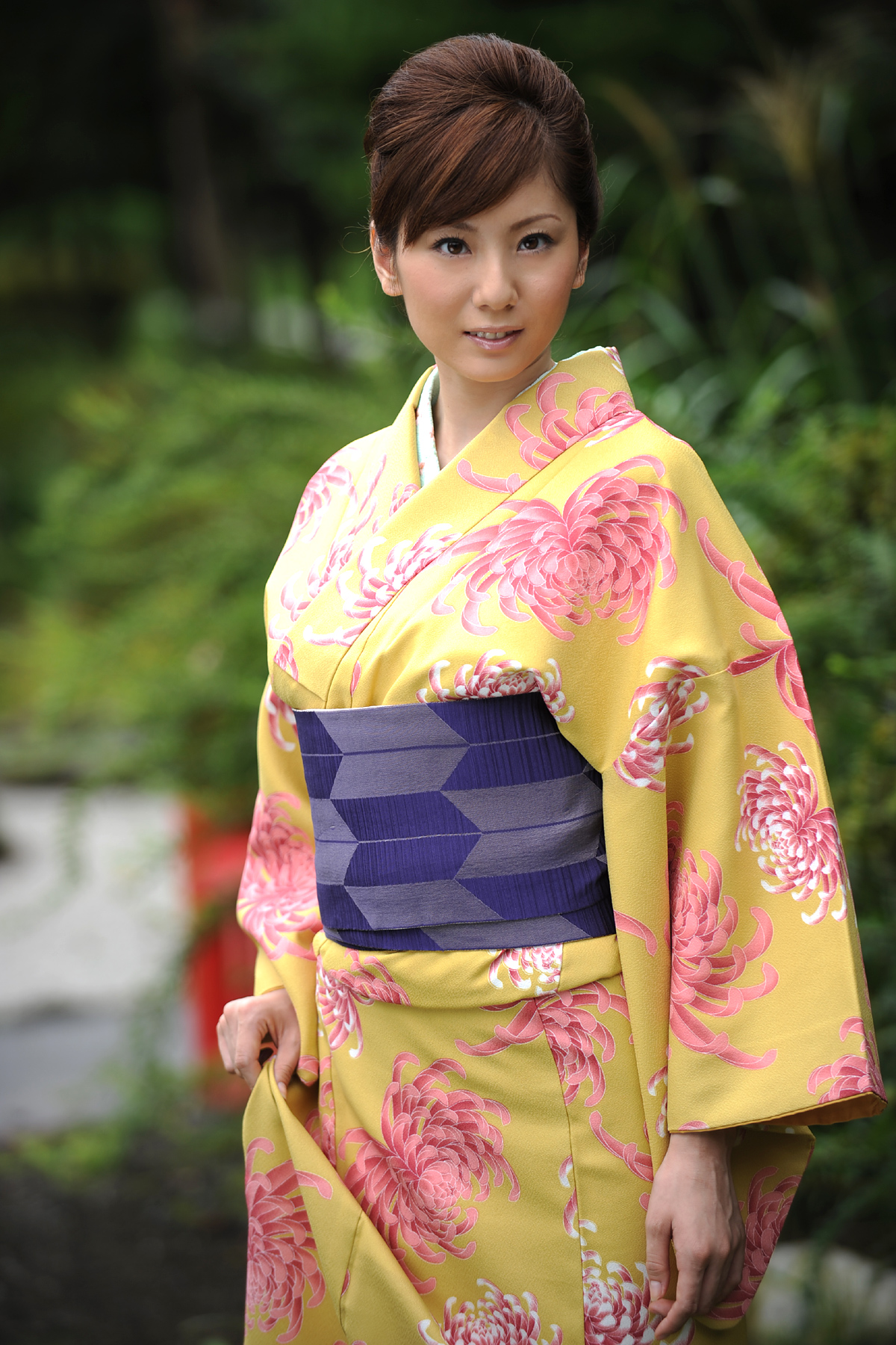甜美爆乳av女優 麻美由真 性感內衣火辣寫真 辣妹早餐 痞客邦