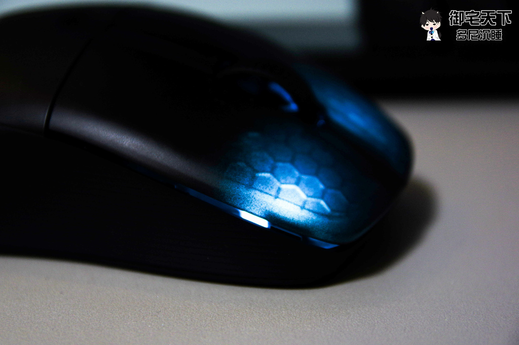 開箱｜ROCCAT KONE Pro Air / KONE Pro 電競滑鼠 - 德國冰豹之作，電競界輕巧雙雄！ - lg0921930512 ...