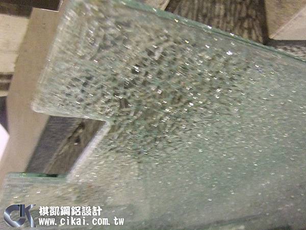【知識報你知】一般玻璃、強化玻璃、膠合安全玻璃-棋凱鋼鋁設計工程★社區規劃、土木工程、室內設計,鋼鋁相關產品★|痞客邦