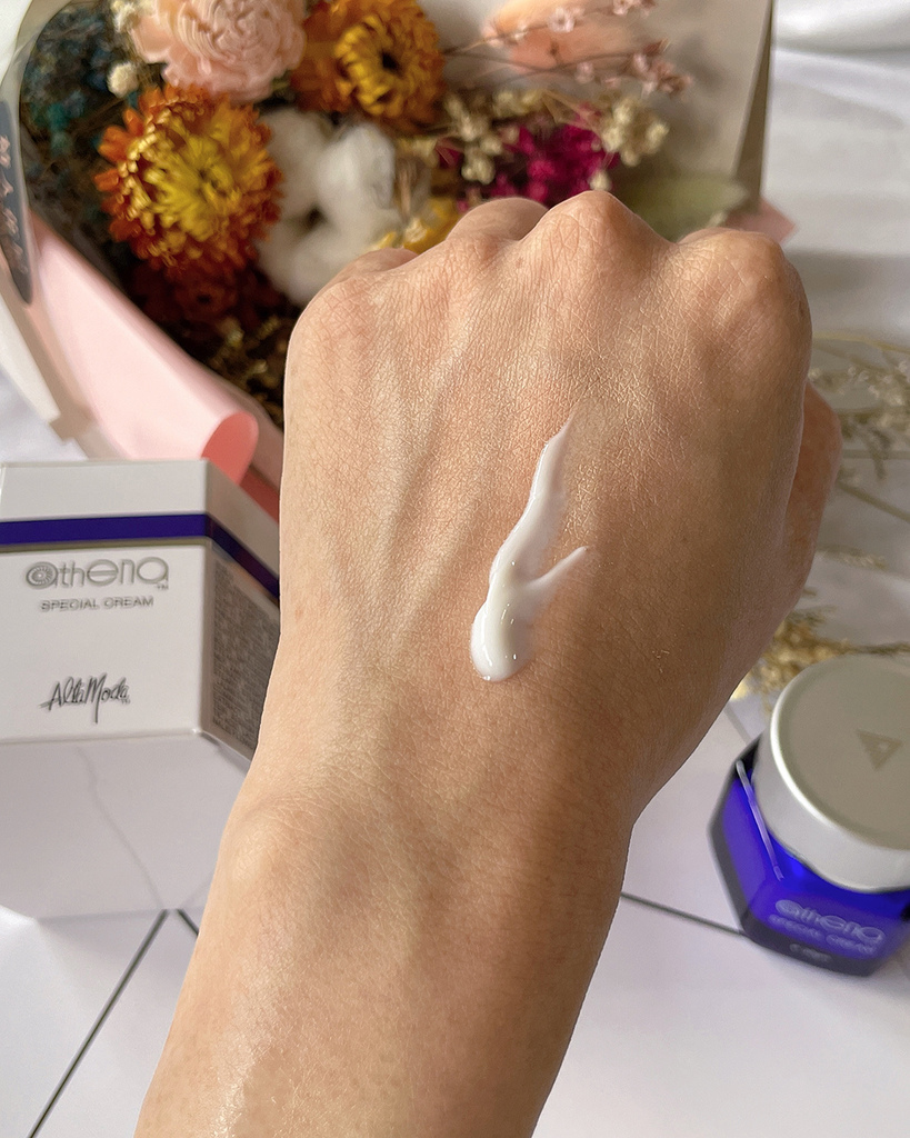 愛妮雅化妝品雅典娜柔敏霜｜Bernice | 媽咪拜MamiBuy