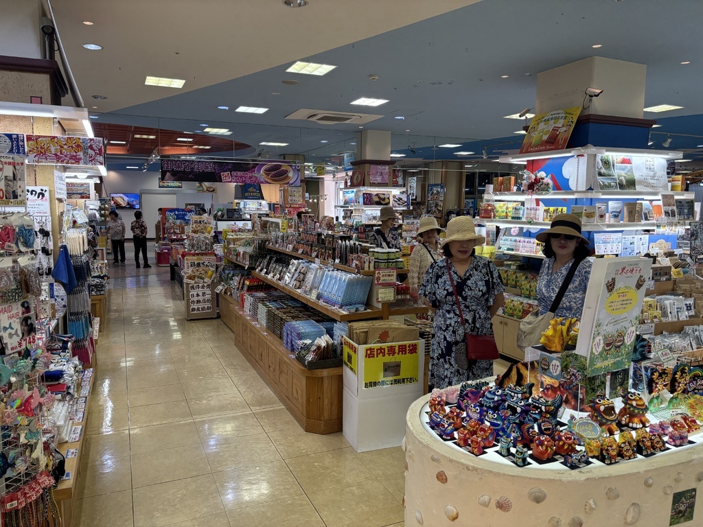 【玉泉洞評價】值得去嗎？最新完整攻略弄懂『門票優惠/開放時間/停留時間』！ Dcard與ptt推薦沖繩世界－評論心得分享與優惠折扣碼｜痞客邦