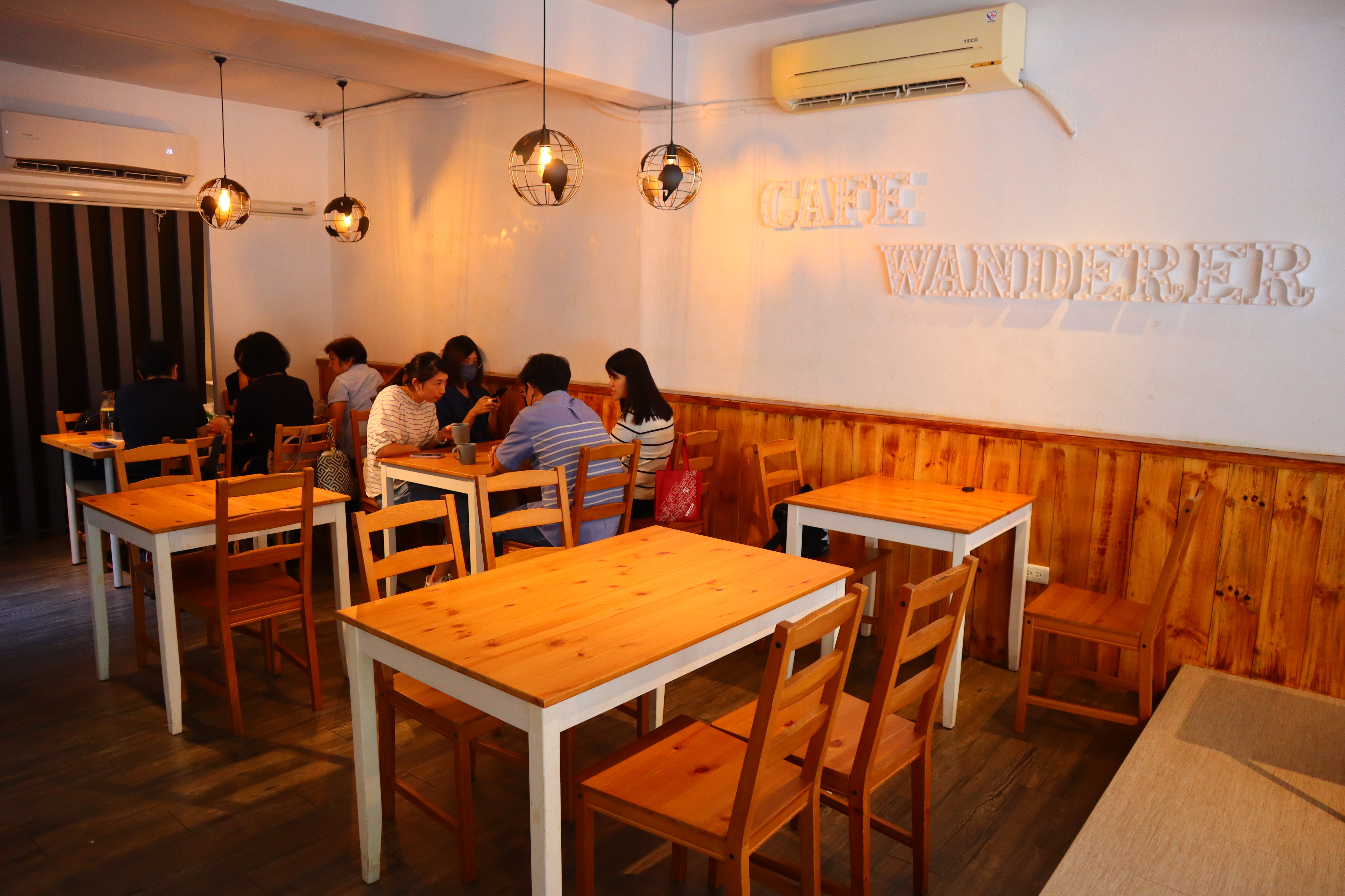 新北｜Café Wanderer咖啡浪遊：近捷運新埔站悠閒早午餐、下午茶，份量飽足、平日用餐不限時-輕旅行
