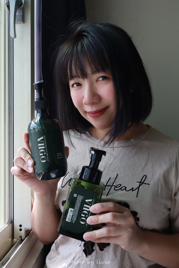 精油洗手慕絲開箱 // VIIGO評價 不傷手洗碗精 油夠乾淨護手洗碗精｜謐光柔潤抗菌洗手慕斯－跟著Livia享受人生｜痞客邦