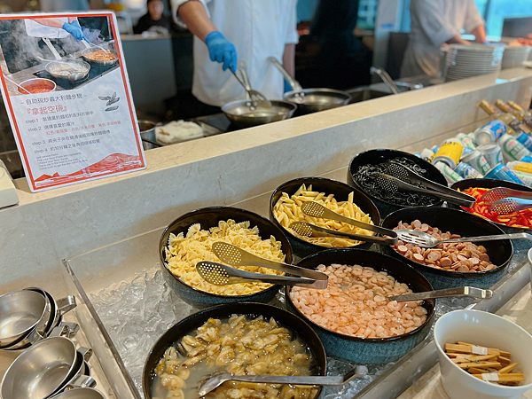 團購:烏石港海景酒店＋賞鯨船獨家！登龜山島，舒適牛奶限時開搶｜雙胞胎女孩DoRe＋Fa弟＝奴爸奴媽 | 媽咪拜MamiBuy