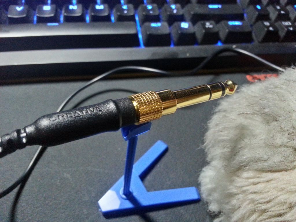 艦娘彩繪耳機新素材！創新Creative HQ-1400耳罩式耳機開箱 - onealwdk4168的創作 - 巴哈姆特