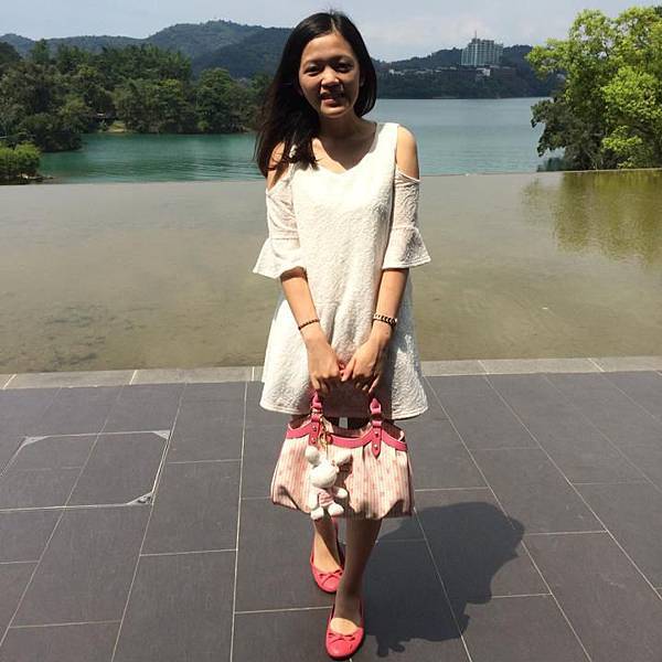 大昌證券柯怡汝--CASH概念股 抗震神兵＠♥大昌證券期貨氣質女孩柯怡汝(柯汝汝)♥｜PChome Online 個人新聞台