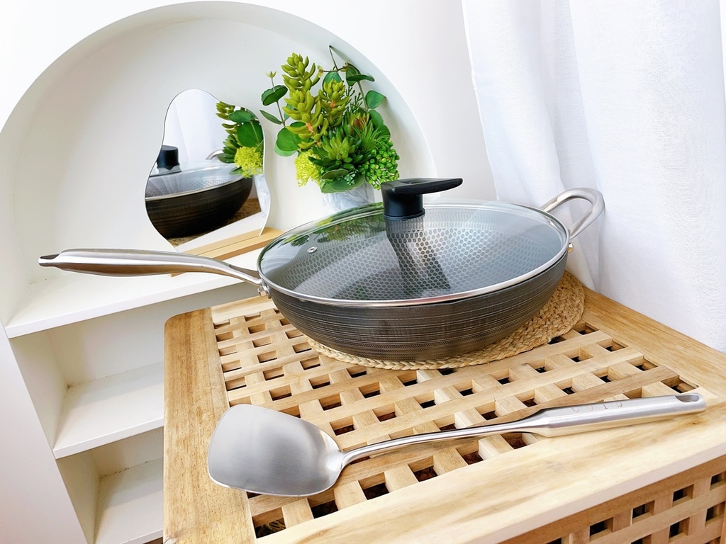 [開箱] COTD 3D立體雙層蜂巢不鏽鋼鍋 ♥ 煎煮炒炸燉滷 一鍋抵六鍋 ♥ 我的料理神隊友 ! 好用到用過就回不去啦 (๑´ڡ`๑)－♥Hello Cutie♥ 吃貨小姐姐の饗樂生活。｜痞客邦