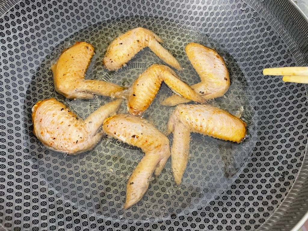 [開箱] COTD 3D立體雙層蜂巢不鏽鋼鍋 ♥ 煎煮炒炸燉滷 一鍋抵六鍋 ♥ 我的料理神隊友 ! 好用到用過就回不去啦 (๑´ڡ`๑)－♥Hello Cutie♥ 吃貨小姐姐の饗樂生活。｜痞客邦