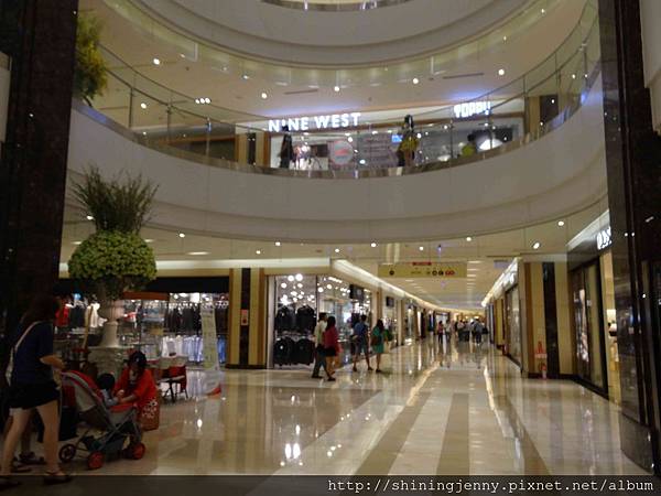 OUTLET MALL义大世界购物商场_自行车网_自行车旅行网_骑行圈