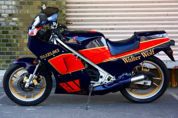 睽違25年 50C.C輕檔車 我們又相見了SUZUKI RG GAMMA 50