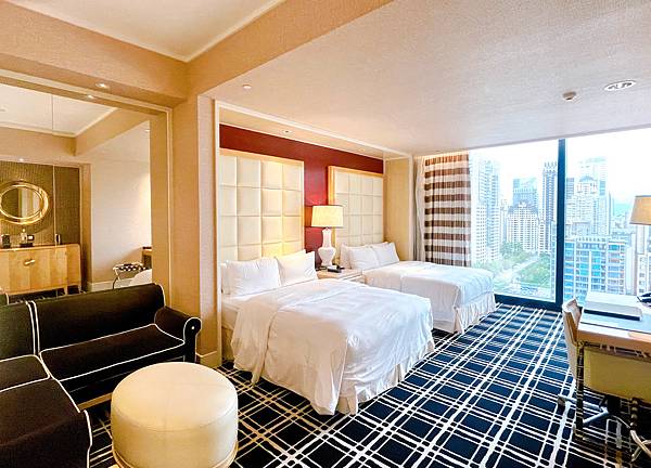 【台中住宿】超人氣The Lin Hotel 林酒店｜ 超值豪華行政套房｜擁有百萬高空美景｜露天溫水泳池｜ LV森林百匯 ｜25樓天際酒廊 ...