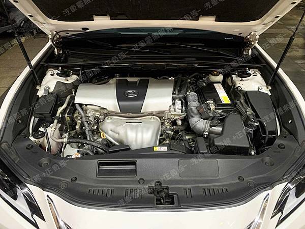 【台北】LEXUS凌志 ES200 2018年 原廠電瓶 380LN3-ISS EFB 加水式 65AH 603A(EN) 更換 汽車電池 德國MOLL莫爾 EFB 82070 70AH ...