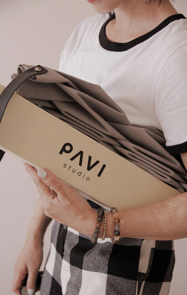 限時開團：泰國PAVI STUDIO摺疊包、平價版三宅一生超百搭，教你選色不障礙「新色薄荷綠」駕到! - 婗媽。甜栗子的品味生活